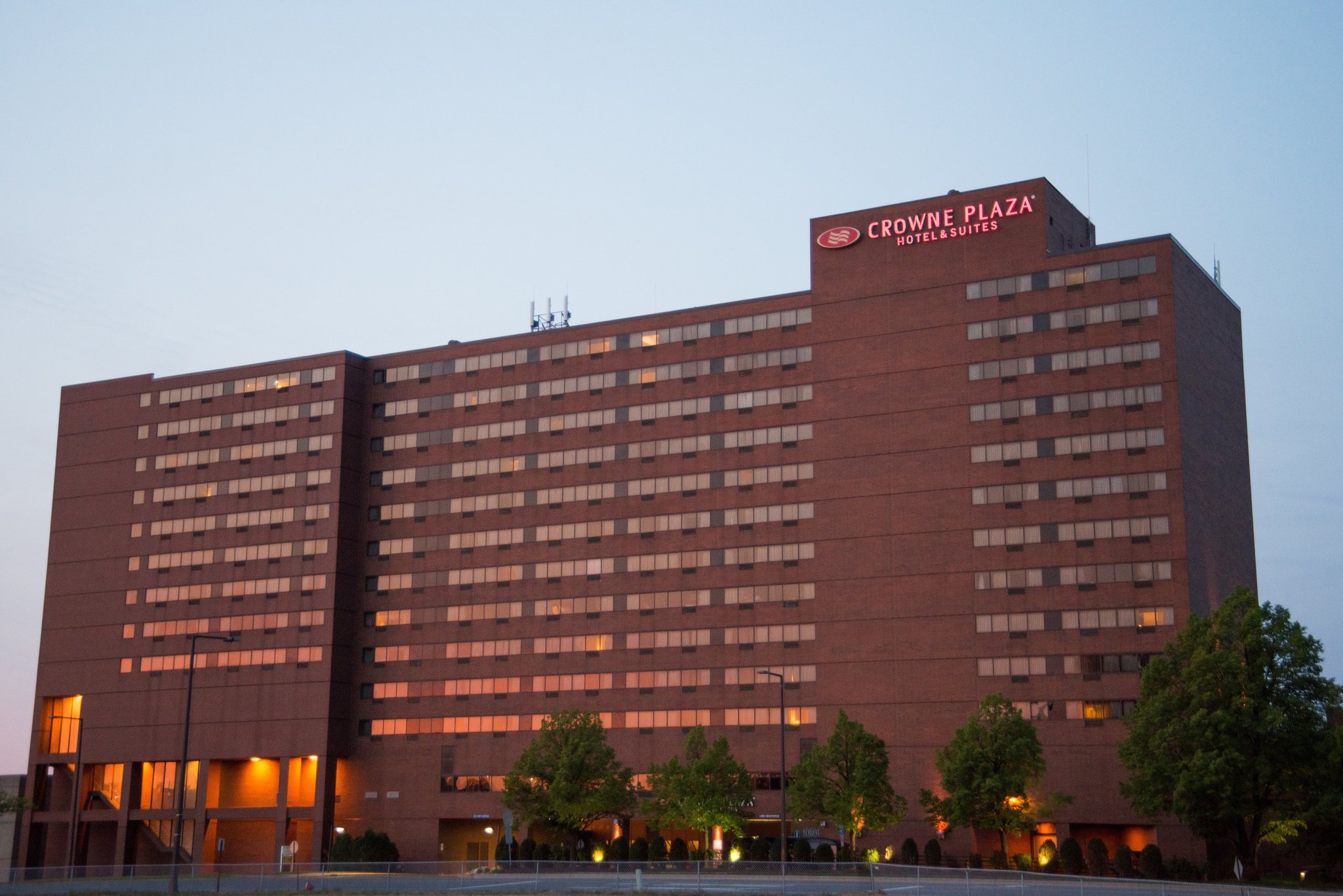 Crowne Plaza Hotel Minneapolis Intl Arpt First Class Bloomington MN 