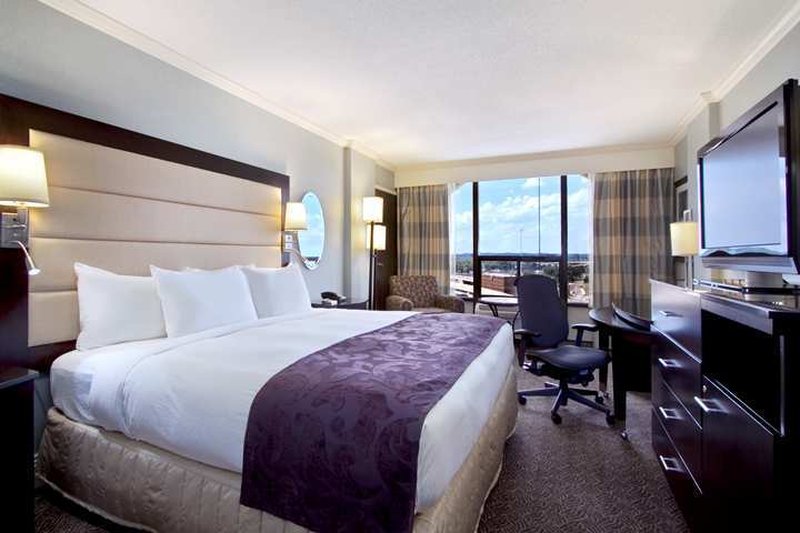 Embassy Suites By Hilton Springfield - 0 Reviews - 8100 Loisdale Rd ...