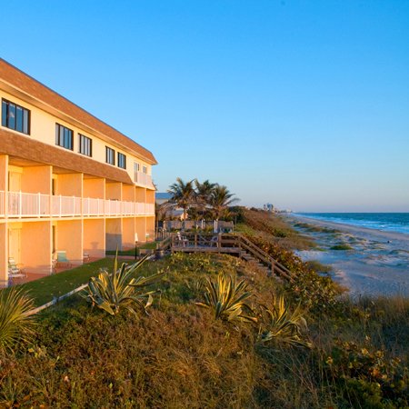 Tuckaway Shores Resort - 4 Reviews - 1441 S Miramar Ave, Indialantic ...