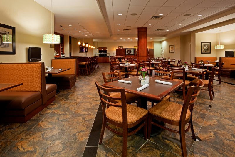Holiday Inn MADISON AT THE AMERICAN CENTER - 0 Reviews - 5109 W Terrace ...