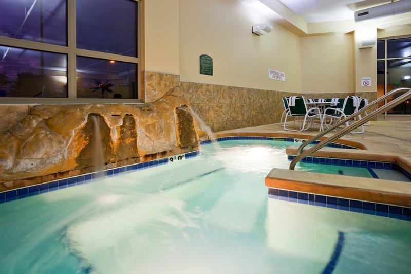 Holiday Inn MADISON AT THE AMERICAN CENTER - 0 Reviews - 5109 W Terrace ...
