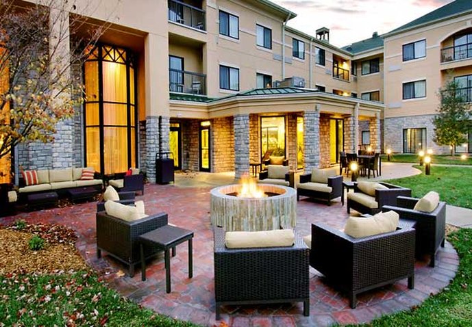 Courtyard by Marriott Springfield Airport - 2 Reviews - 3527 W Kearney ...