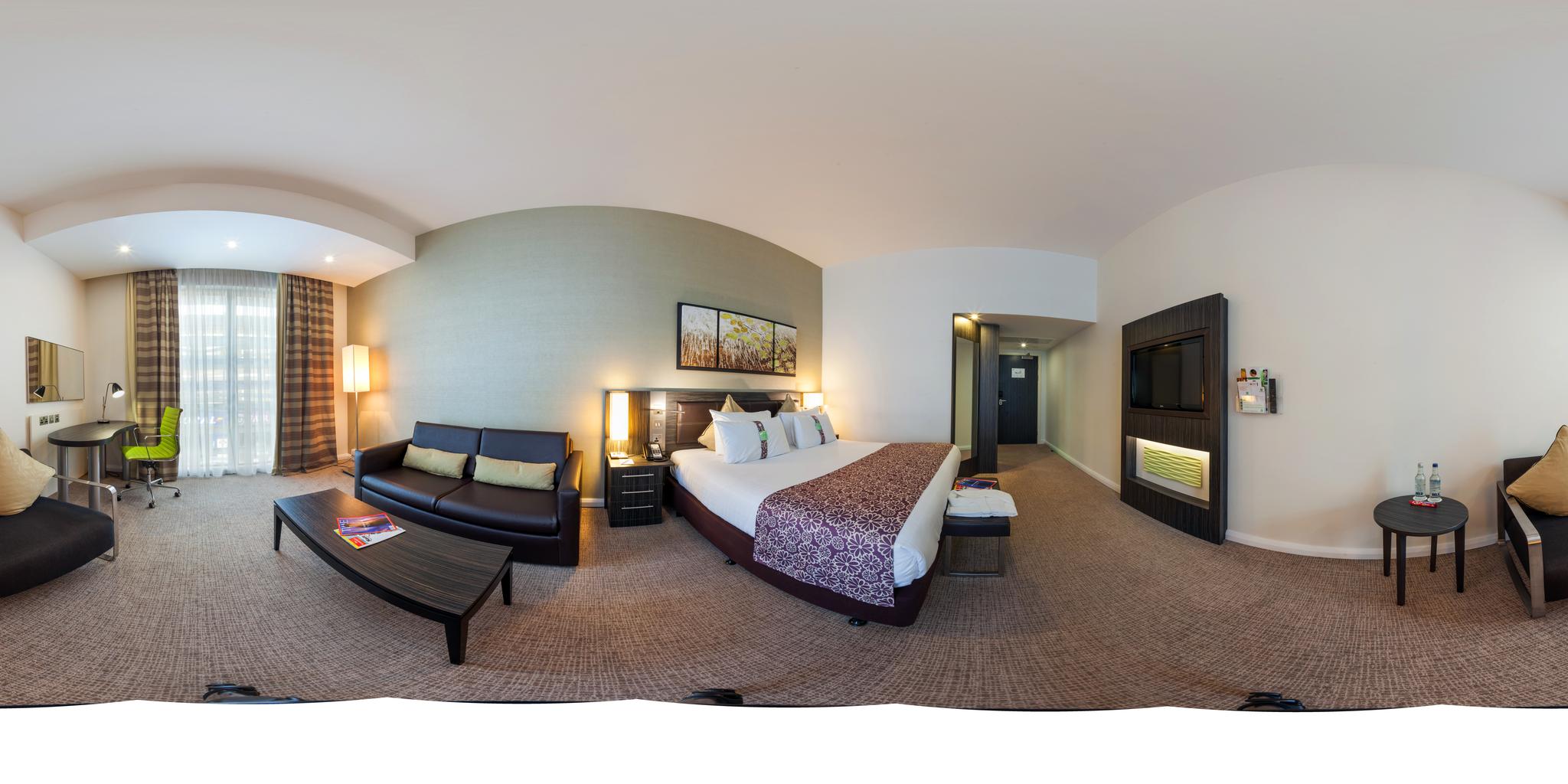 Holiday Inn London – Whitechapel- First Class London, England Hotels ...