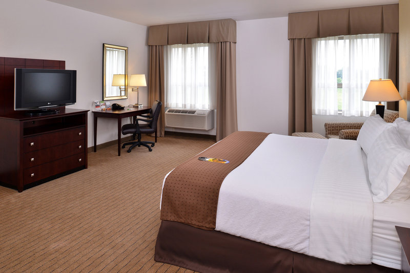 Holiday Inn MADISON AT THE AMERICAN CENTER - 0 Reviews - 5109 W Terrace ...