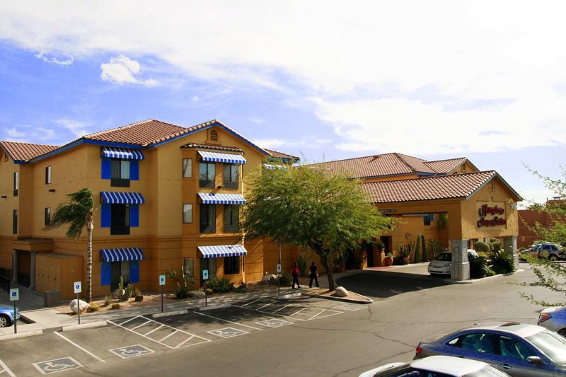 Hampton Inn & Suites Tucson-Mall - 1 Reviews - 5950 N Oracle Rd, Tucson ...