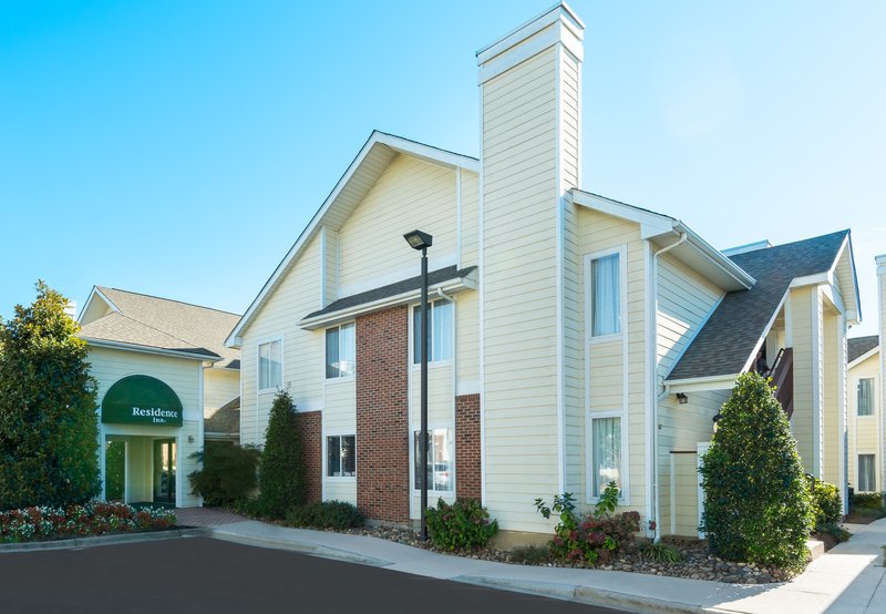 Residence Inn Charlotte University Research Park - 1 Reviews - 8503 N ...