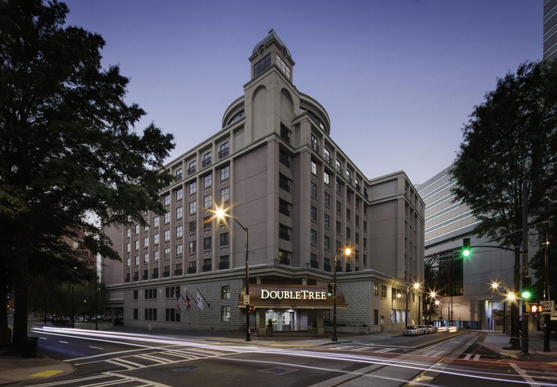 Doubletree By Hilton Hotel Atlanta Downtown | Dazzlepath