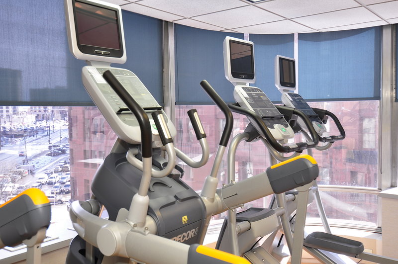 Holiday Inn Express DENVER DOWNTOWN - 3 Reviews - 401 17th Street ...