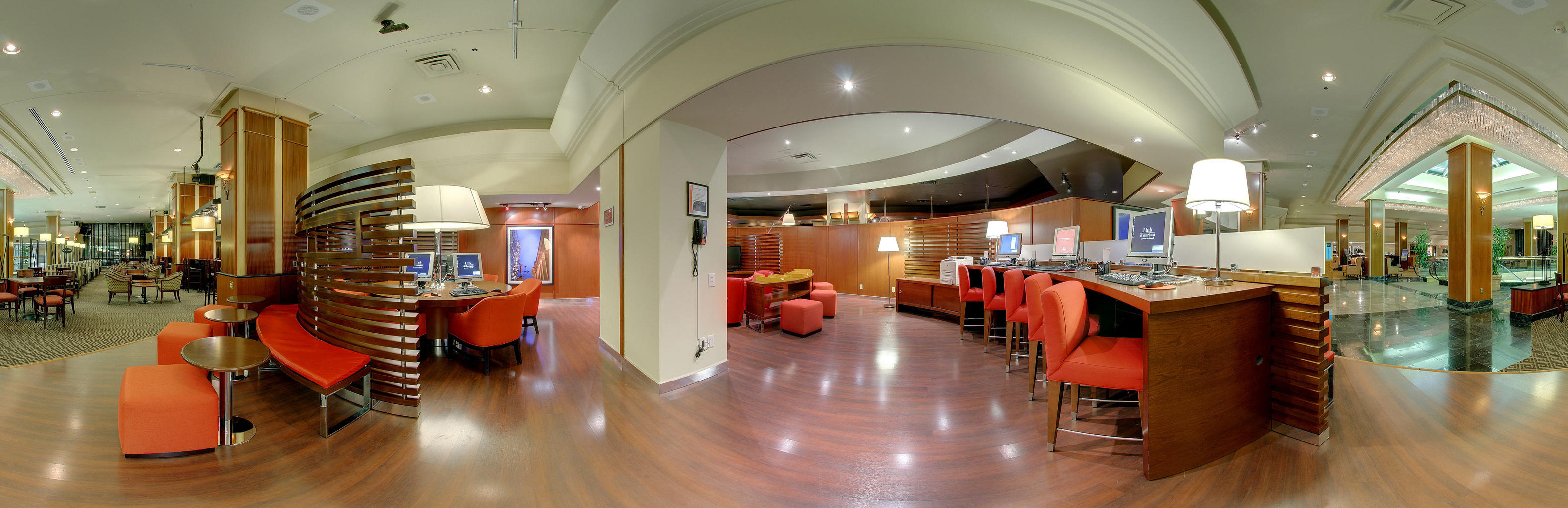 Sheraton Gateway Hotel Toronto Airport- First Class Toronto, ON Hotels ...
