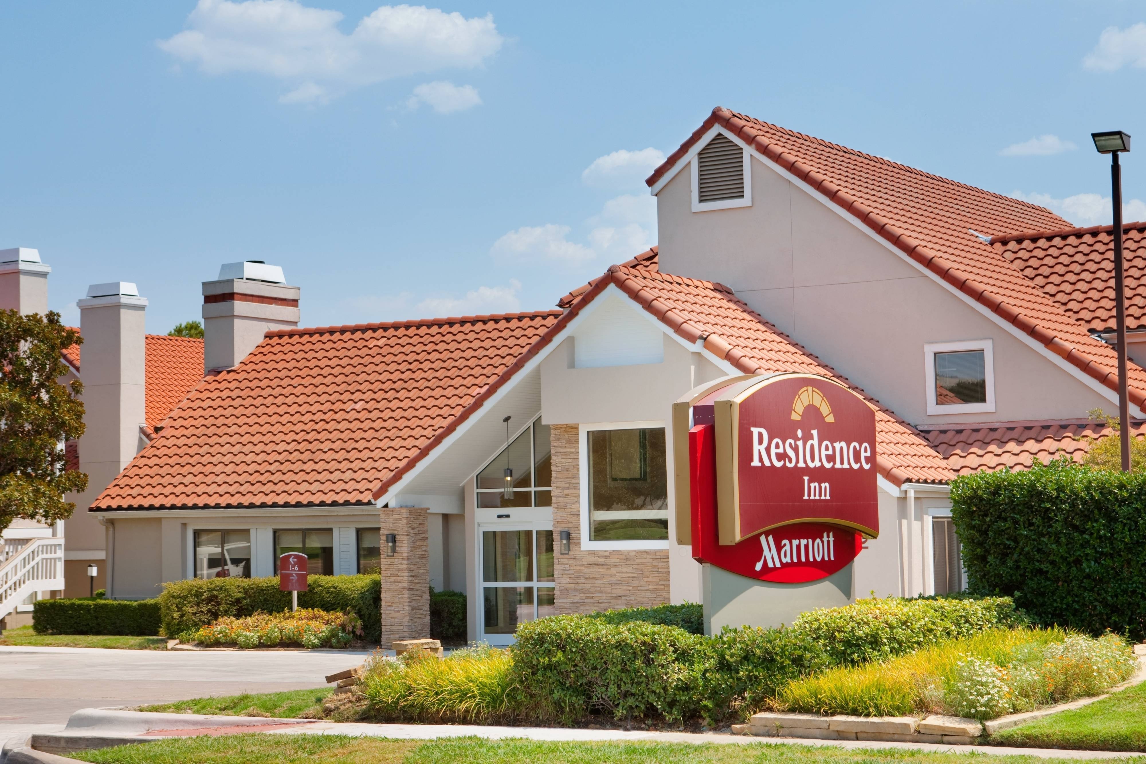 Residence Inn by Marriott Las Colinas- First Class Irving, TX Hotels ...