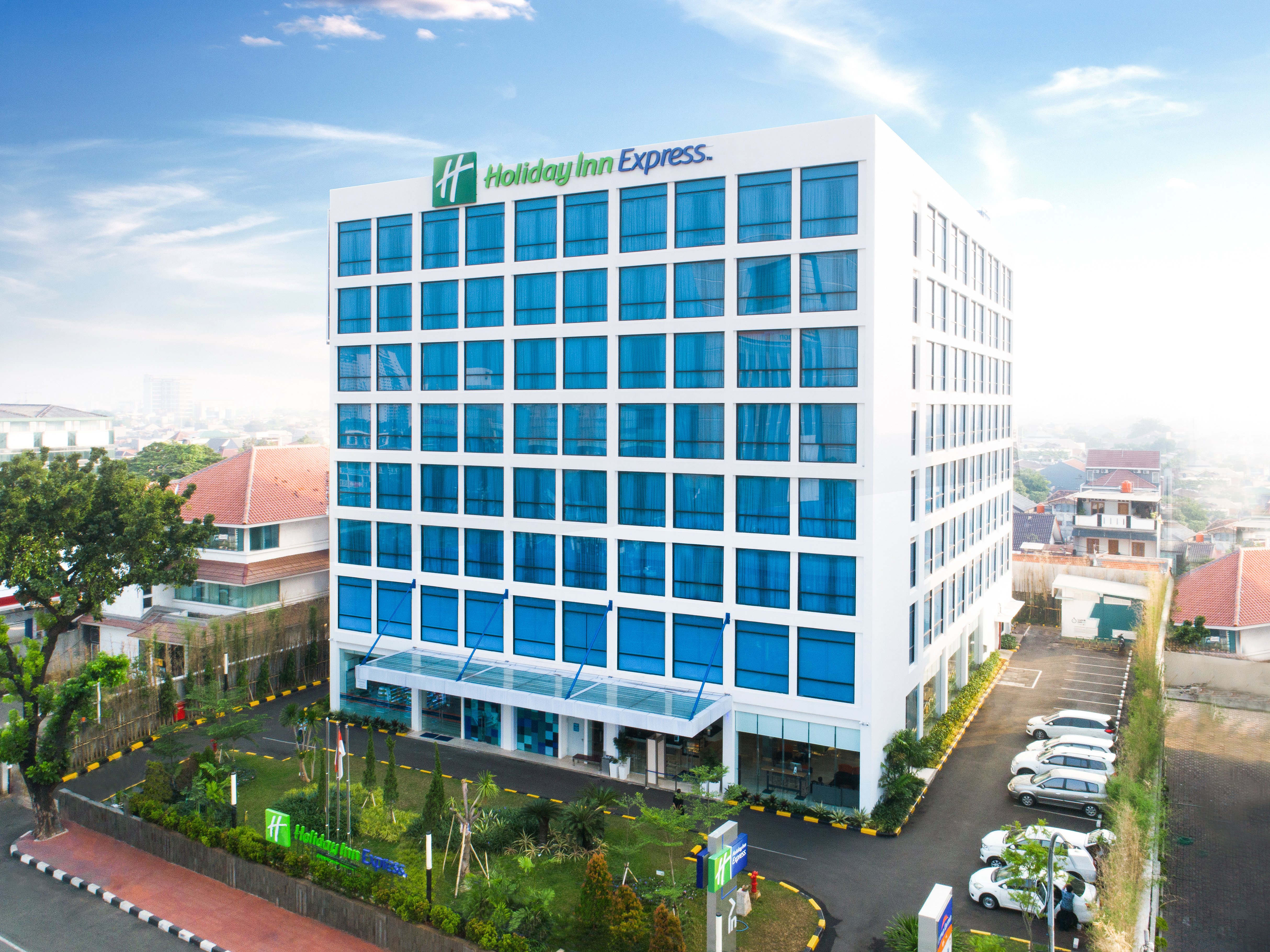 Holiday Inn Express Matraman- Tourist Class Jakarta, Indonesia Hotels ...