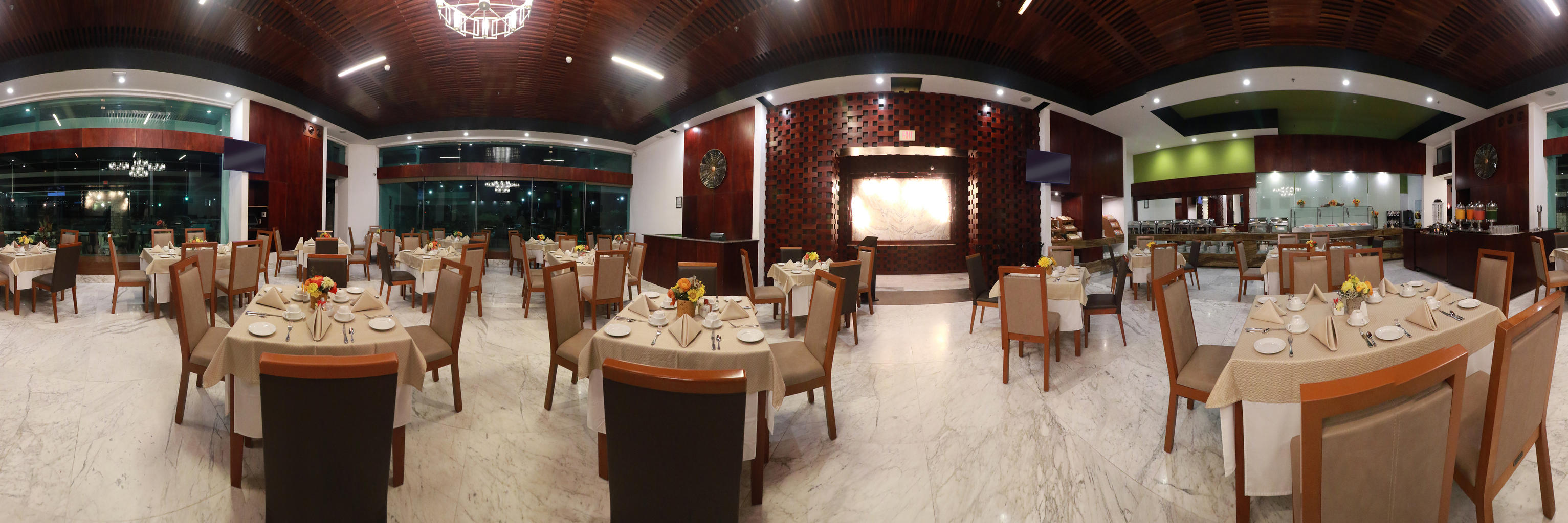 Holiday Inn Queretaro Zona Krystal- First Class Queretaro, Queretaro ...