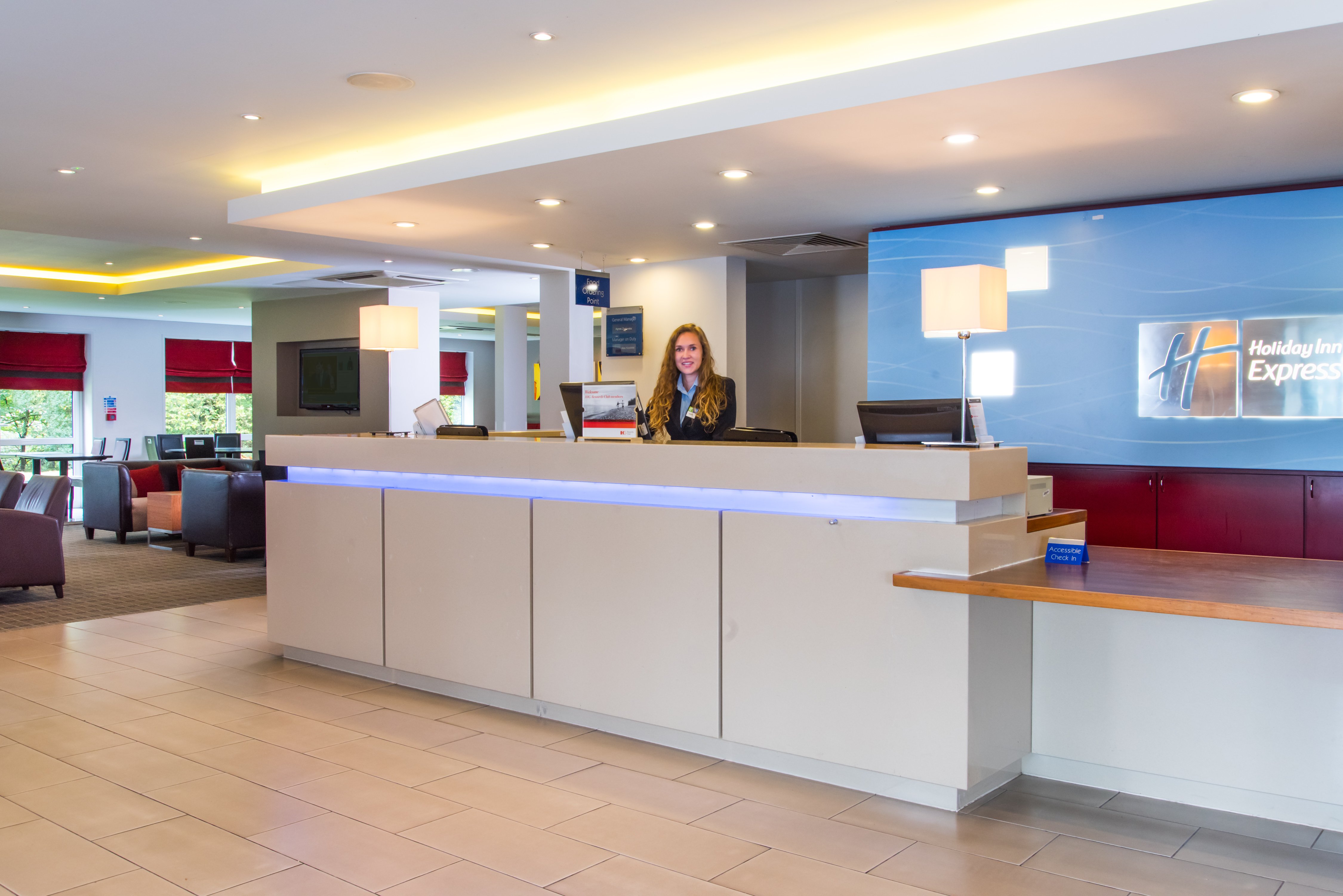 Holiday Inn Express Swindon West, an IHG Hotel | Qantas Hotels